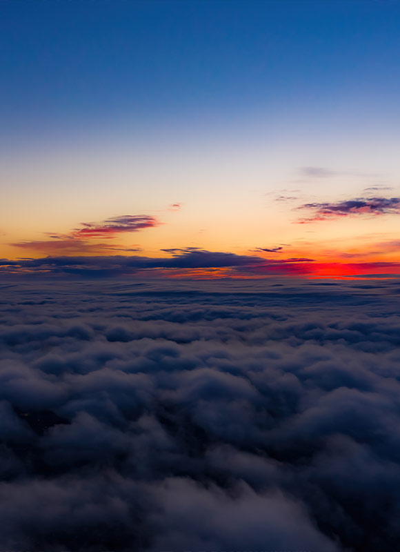 Drone's Eye View 엄선된 동영상 컬렉션 | Shutterstock
