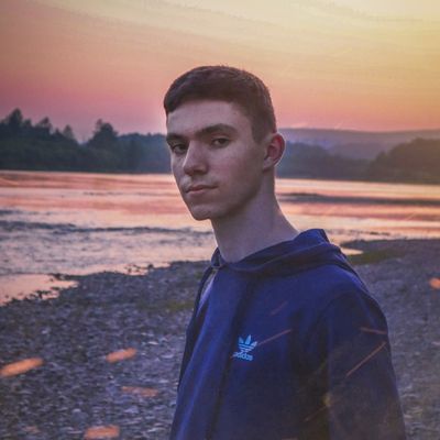 Cartera de fotos e imágenes de stock de Ruslan_Omarov | Shutterstock