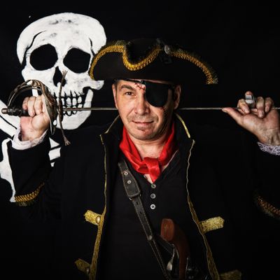 Musical Notes Tearing Barbed Wire Isolated: stockvector (rechtenvrij ...