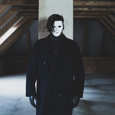 Scary White Mask Dark Spooky Guy Stock Photo 1577844136 | Shutterstock