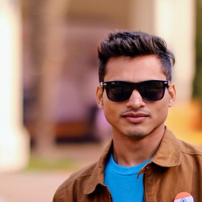 Cartera de fotos e imágenes de stock de DEEP PANCHOLI | Shutterstock