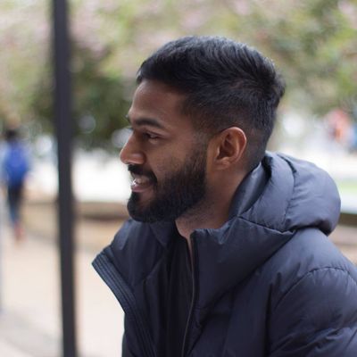 Cartera de fotos e imágenes de stock de Eranda Mahipala | Shutterstock