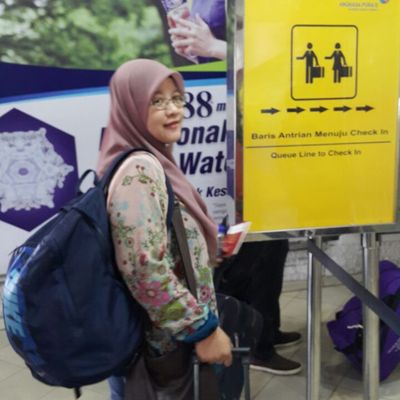 Cartera de fotos e imágenes de stock de Kamsiah | Shutterstock