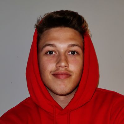 Cartera de fotos e imágenes de stock de Lucas Daniel Jones | Shutterstock