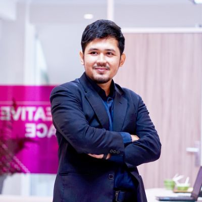 Cartera de fotos e imágenes de stock de Ahmad Syaifudin Mustari ...