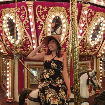 Cartera de fotos e imágenes de stock de Jean Modnar | Shutterstock