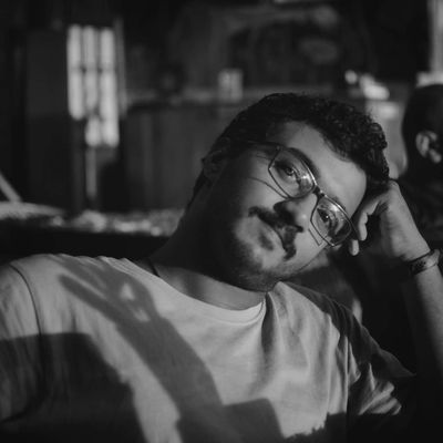 Cartera de fotos e imágenes de stock de Vishnu Nath | Shutterstock