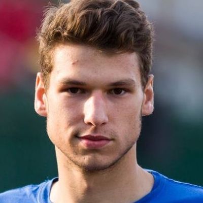 Cartera de videos de stock de Luka Stular | Shutterstock