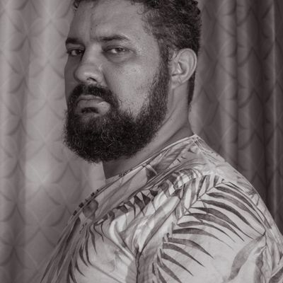 Cartera de fotos e imágenes de stock de Erik Conti Laurentino ...