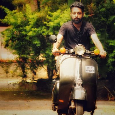 Cartera de fotos e imágenes de stock de Rethu Ramesh | Shutterstock