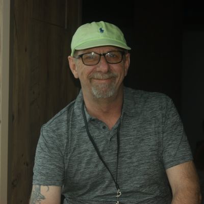 Cartera de fotos e imágenes de stock de Ray Jones Art | Shutterstock