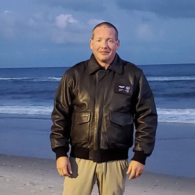 Cartera de fotos e imágenes de stock de Steven J. Taylor | Shutterstock