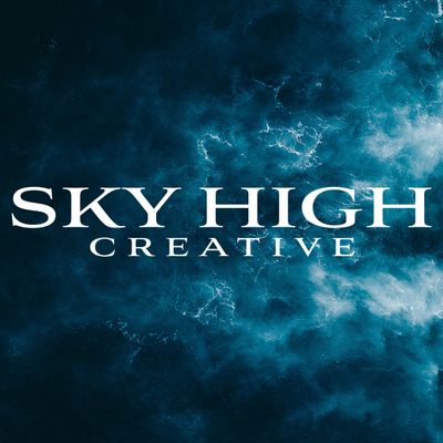 Cartera de fotos e imágenes de stock de Sky High Creative | Shutterstock