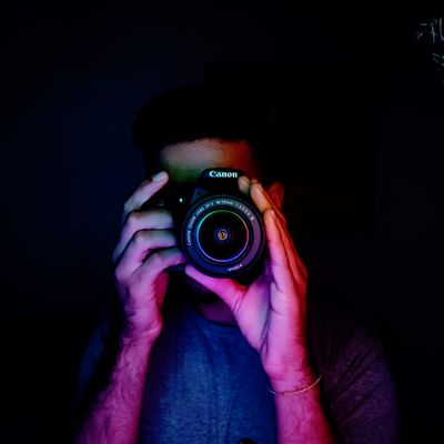 Cartera de fotos e imágenes de stock de Martino.Photoo | Shutterstock