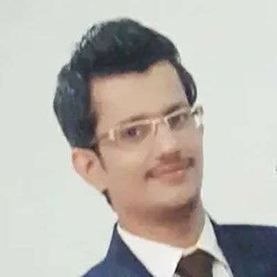 Cartera de fotos e imágenes de stock de hunain iftikhar | Shutterstock