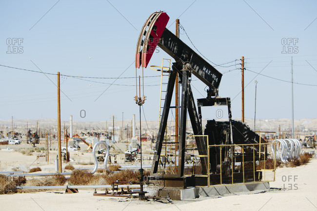 Oil wells drilling in the Midway Sunset petroleum shale fields, near ...