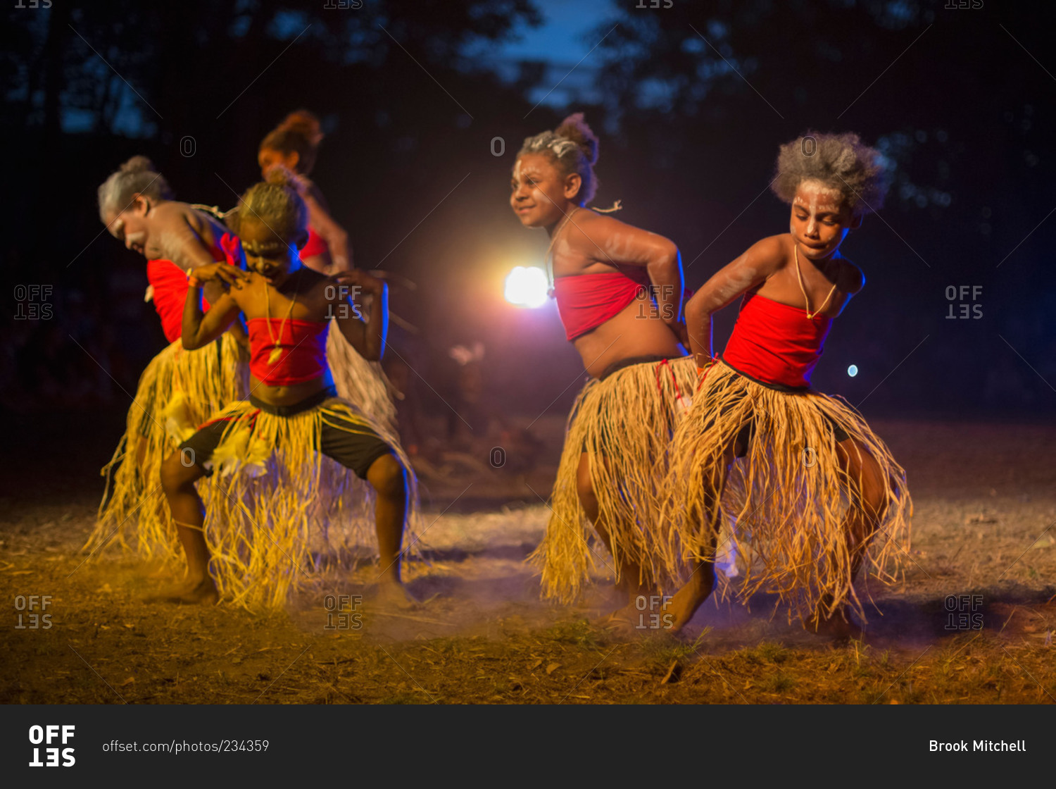 Laura, Queensland, Australia - June 21, 2013: Girls performing a tribal ...