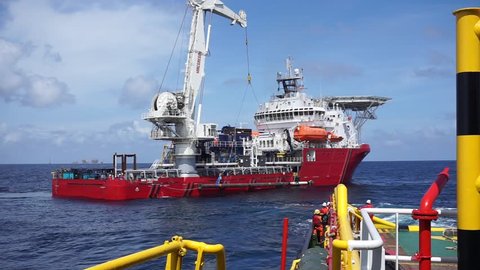 Subsea spool installation Stock Video Footage - 4K and HD Video Clips ...