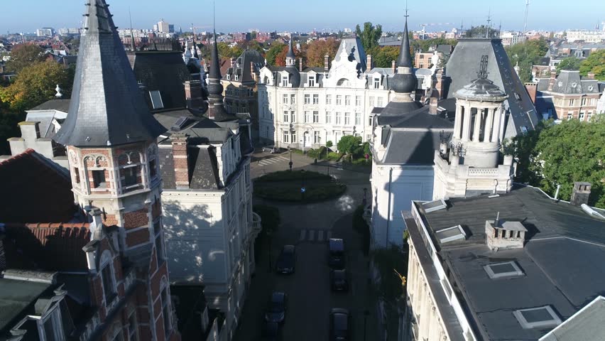 Large building in Antwerp, Belgium image - Free stock photo - Public ...