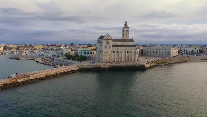 Andria Cathedral in Italy image - Free stock photo - Public Domain ...