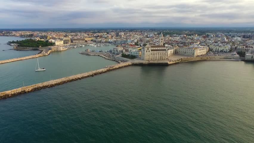 Andria Cathedral in Italy image - Free stock photo - Public Domain ...