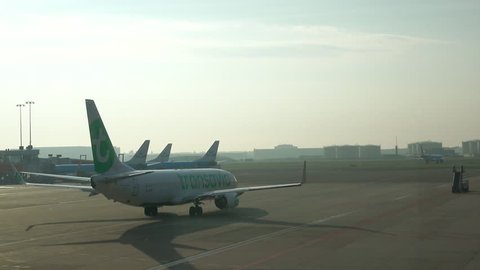 airplane take off animation cartoon 3 Stock Footage Video (100% Royalty ...