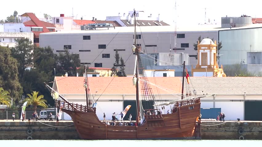 Port of Huelva with a ship in Spain image - Free stock photo - Public ...