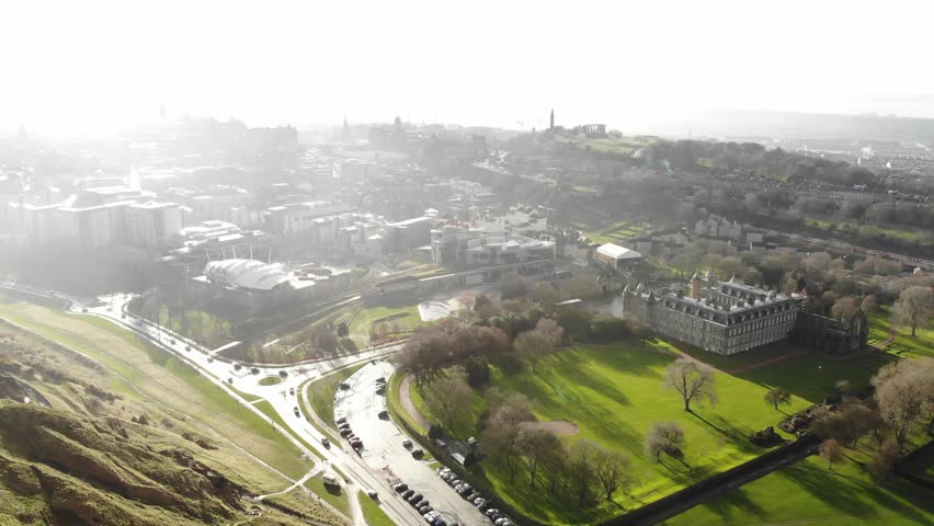 Foggy Edinburgh image - Free stock photo - Public Domain photo - CC0 Images