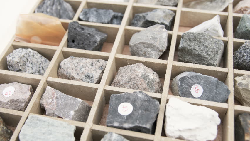 Display case of minerals image - Free stock photo - Public Domain photo ...