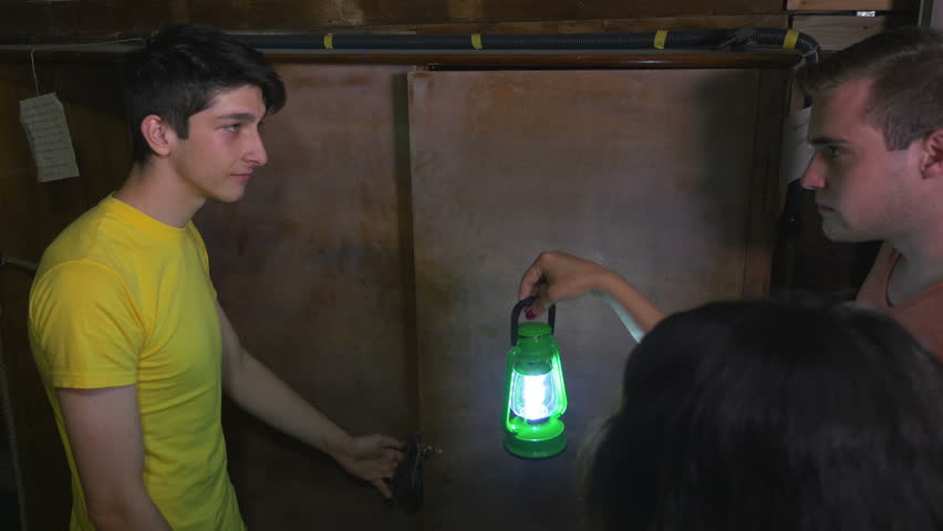 Escape room maze Stock Video Footage - 4K and HD Video Clips | Shutterstock