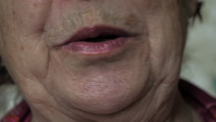 Why My Lips Tremble | Lipstutorial.org