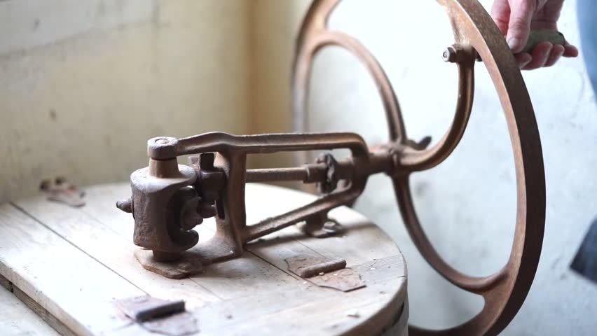 Laundry Mangle Stock Video Footage - 4K and HD Video Clips | Shutterstock