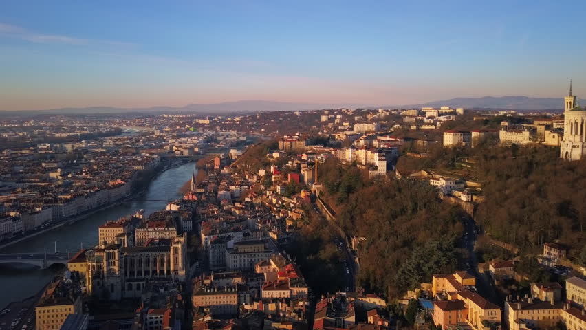 vue aérienne de lyon ville au : vidéo de stock (100 % libre de droit ...
