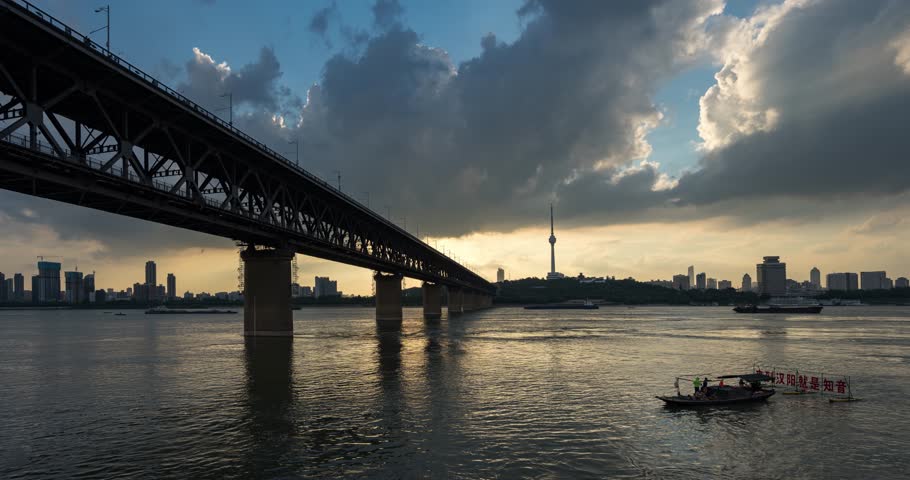 Wuhan Yangtze river bridge at night image - Free stock photo - Public ...
