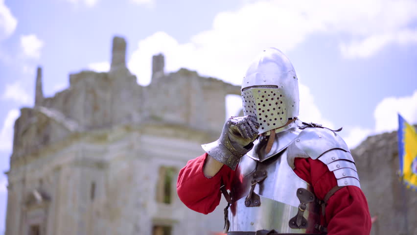 Knight wearing heavy helmet and armor image - Free stock photo - Public ...