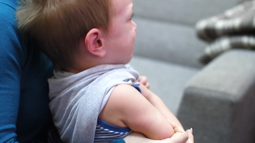 boy afraid injections crying his mother's Stock Footage Video (100% ...