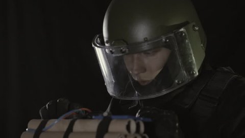 Sapper Defuses Bomb Stock Footage Video (100% Royalty-free) 1021361608 ...