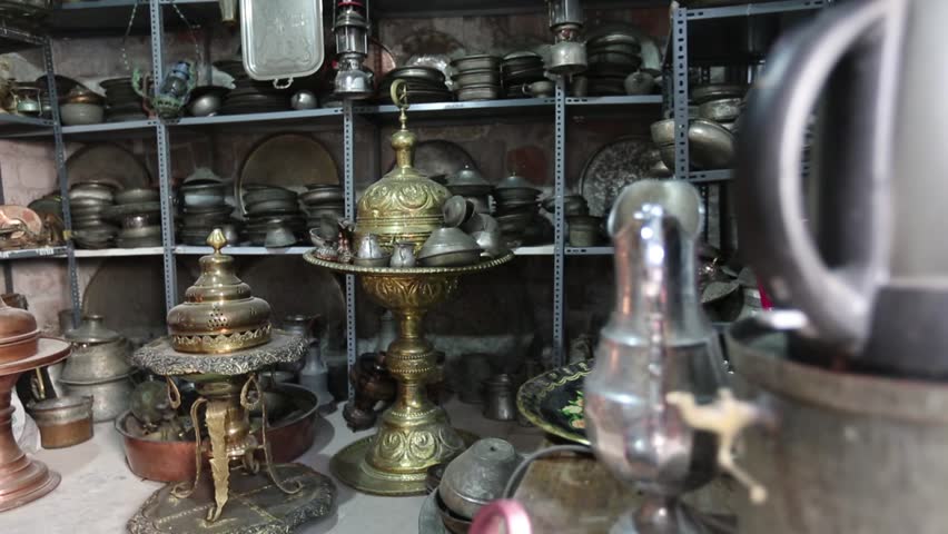 Views from Copper Shops in Stock-video (100 % royaltyfri) 1021591474 ...