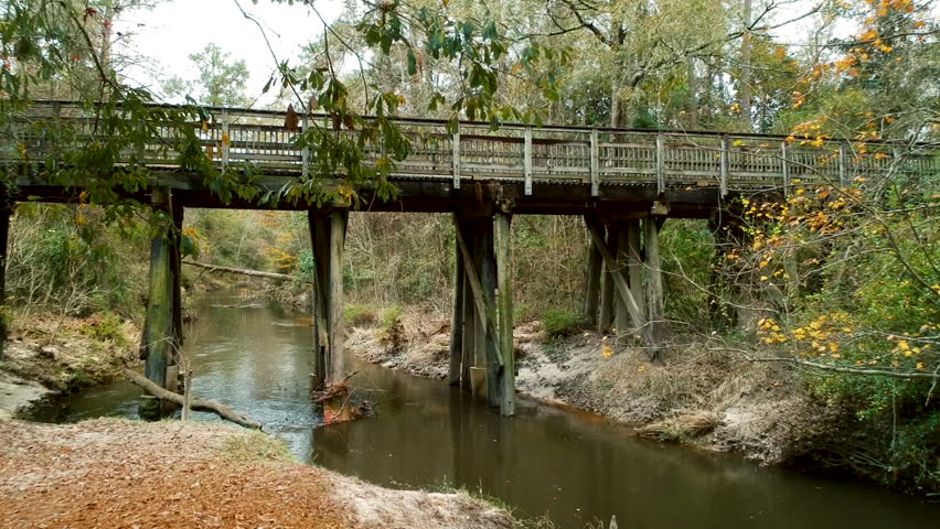 Small Stream running under the bridge image - Free stock photo - Public ...