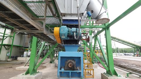 Motor Chain Hopper Ashes Systems Moving Stock Footage Video (100% ...