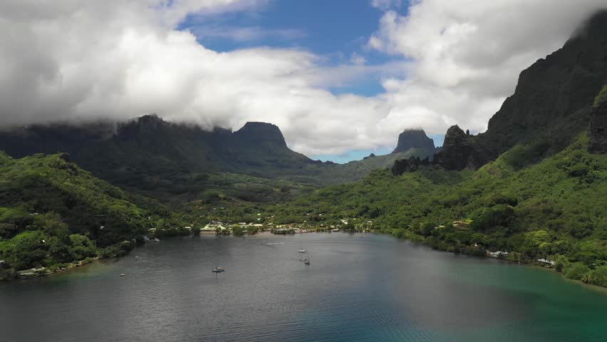 catch beautiful 4k flight over moorea's Stock Footage Video (100% ...