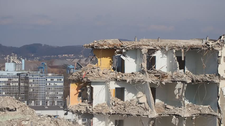 Wrecking Ball destroying building image - Free stock photo - Public ...