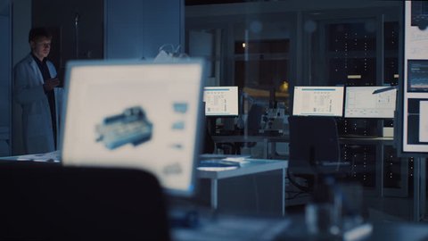 Engineer Working On Desktop Computer Screen Stock Photo 1515878204 ...