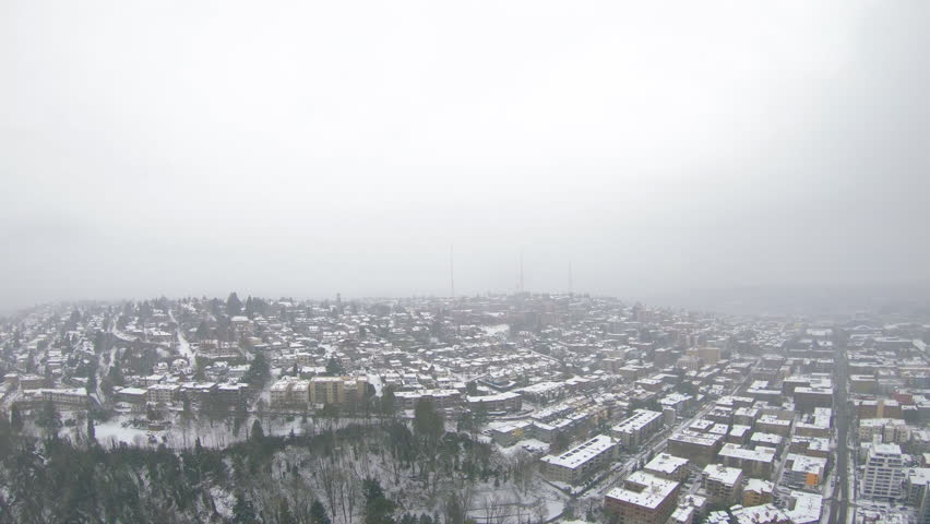 seattle snowmageddon 2019 queen anne hill Stock Footage Video (100% ...