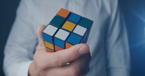man solving rubik's cube Stock Footage Video (100% Royalty-free ...