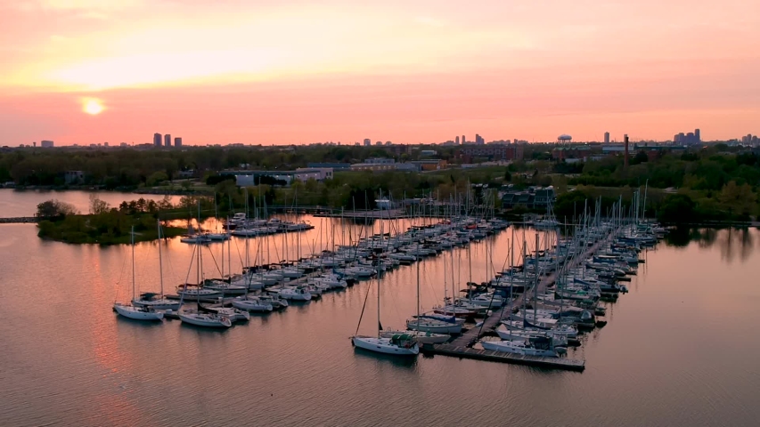 Marina in Toronto, Ontario, Canada image - Free stock photo - Public ...
