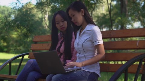 Girl Explains Friend Main Point Project Stock Footage Video (100% ...