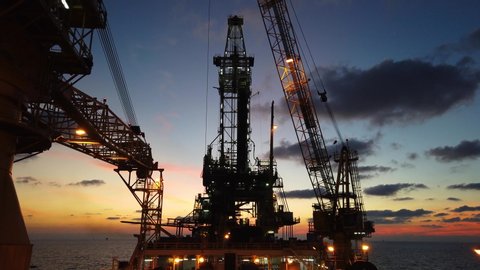 Derrick Tender Assisted Drilling Oil Rig Stock Footage Video (100% ...