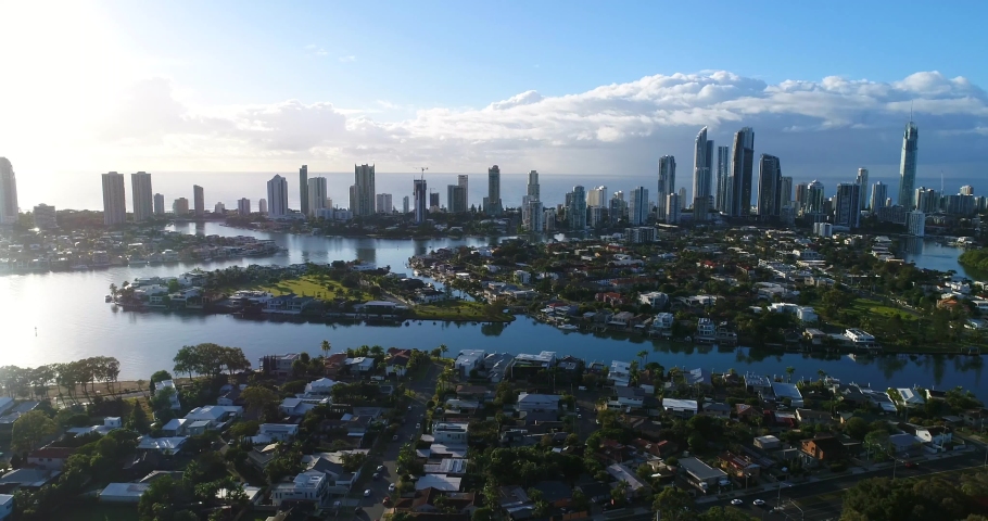 Gold Coast Waterway and Chevron Island in Queensland, Australia image ...