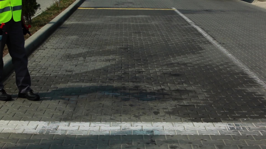 Interlocked Road Pavement Blocks. Worker 스톡 동영상 비디오(100% 로열티 프리 ...